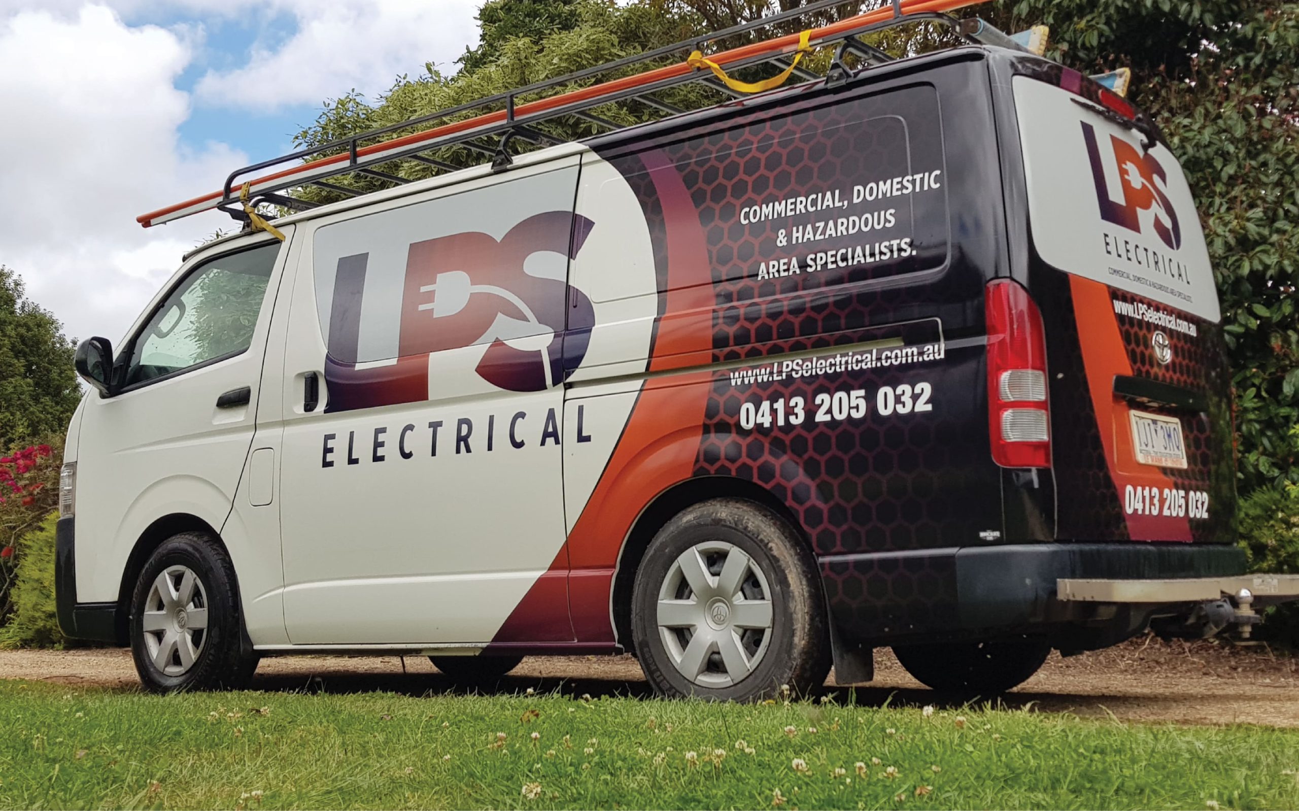 LPS Electrical - Immaculate signs